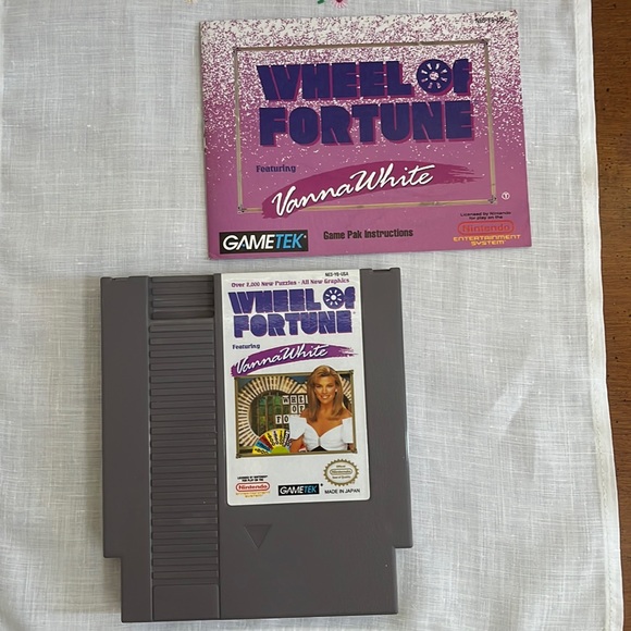 Nintendo | Toys | Nintendo Wheel Of Fortune Featuring Vanna White Game ...